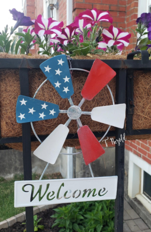 14 Easy Patriotic Dollar Tree DIY Memorial Day Decorations - I Luve It