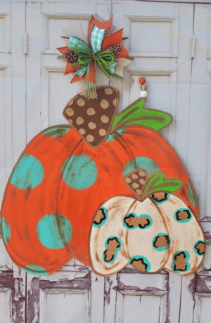 35 Best Door Hanger Fall Wreaths For Front Door - I Luve It