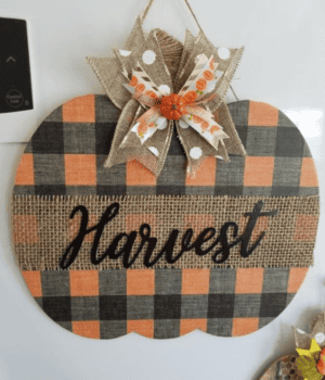 31 Cute and Cheap Dollar Store DIY Fall Crafts - I Luve It